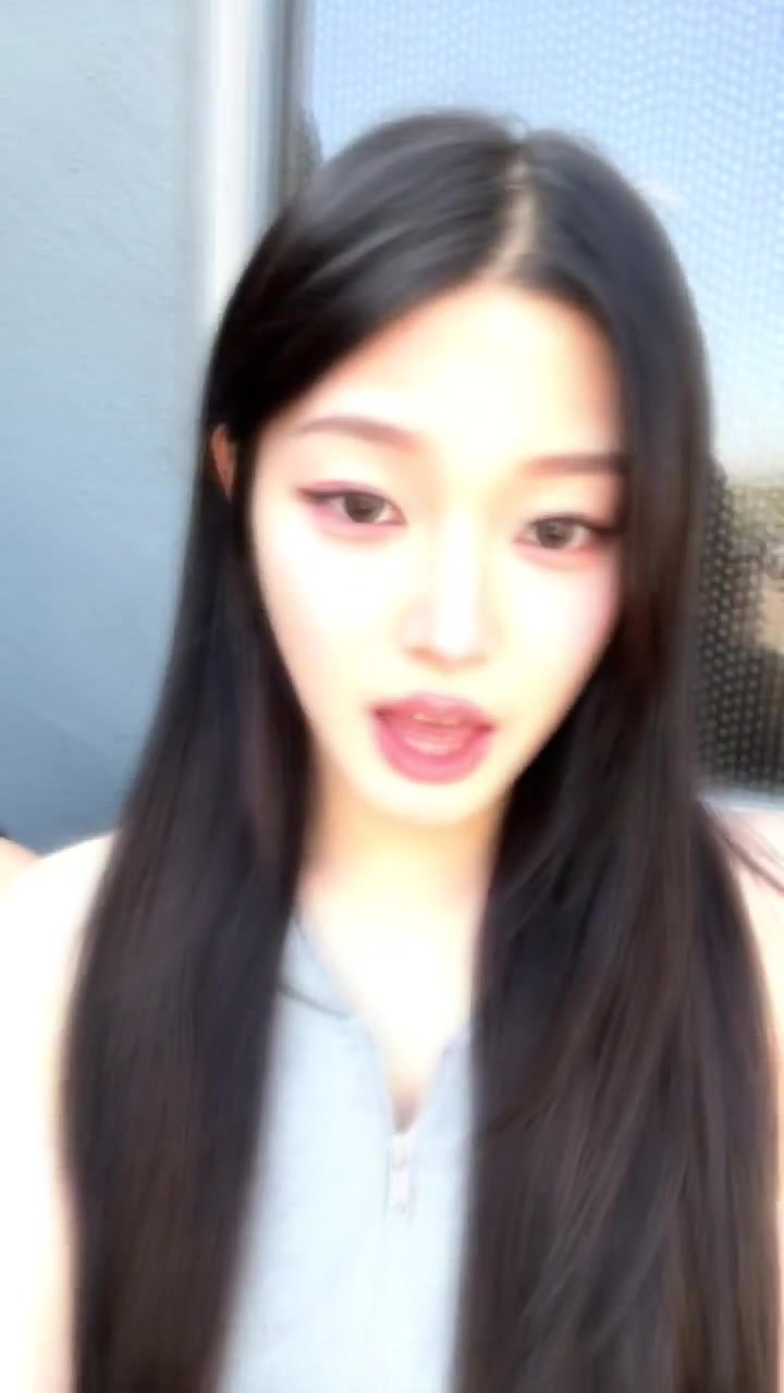Weverse KATSEYE Media - ruby chan haiiii