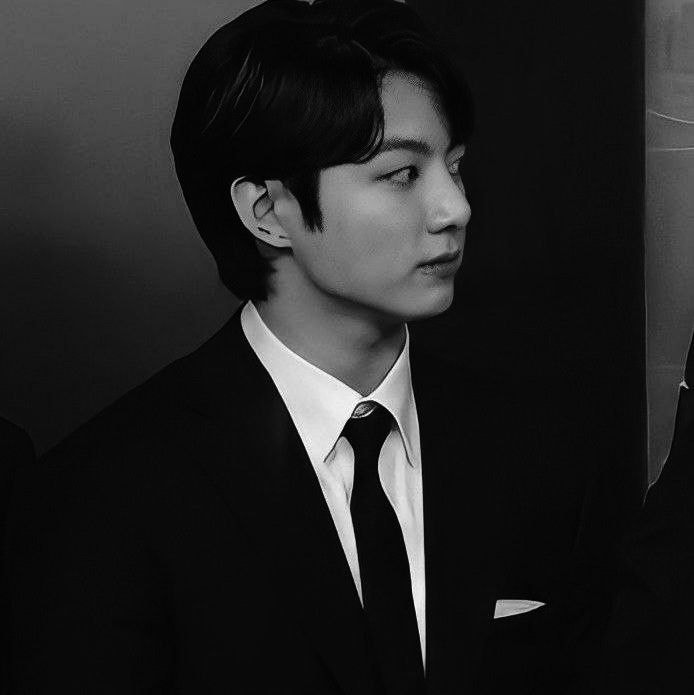 BTS Community Post - Mr. Jeon Jungkook is very luxurious. He truly has ...