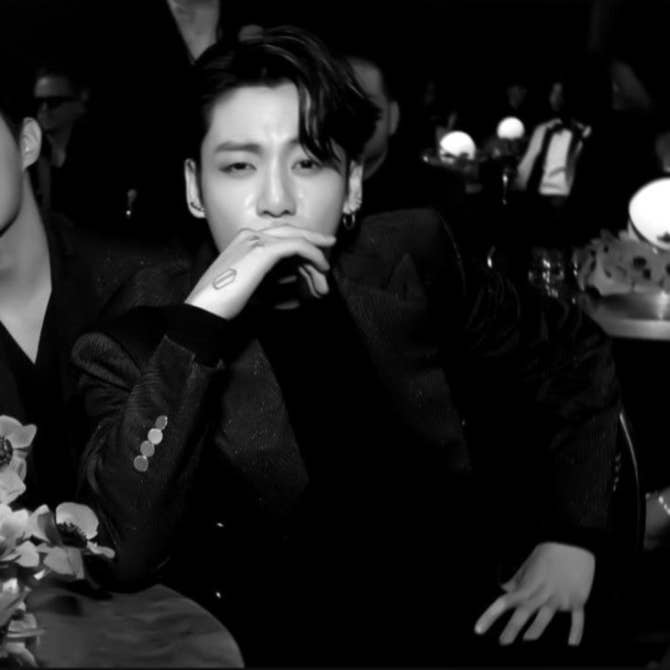 BTS Community Post - Mr. Jeon Jungkook is very luxurious. He truly has ...
