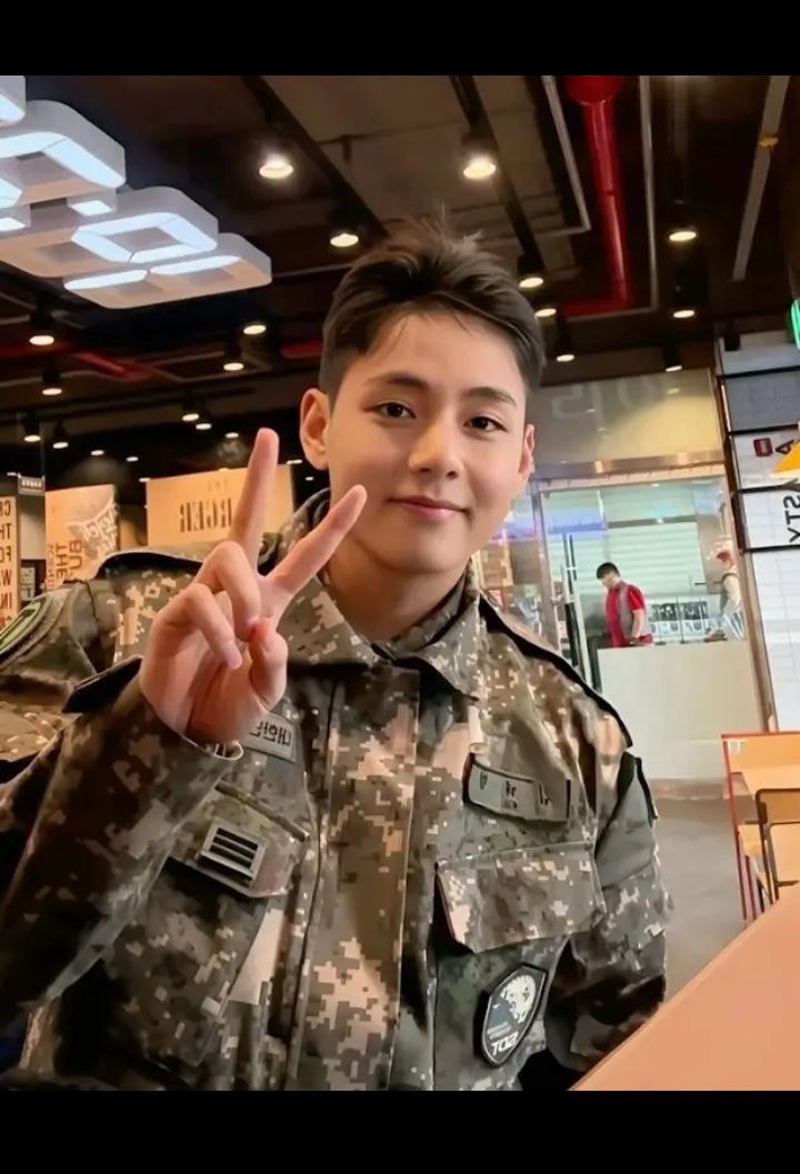 BTS Community Post - Yes, he will just go and doesn't know how armys feel that time. not knowing ...