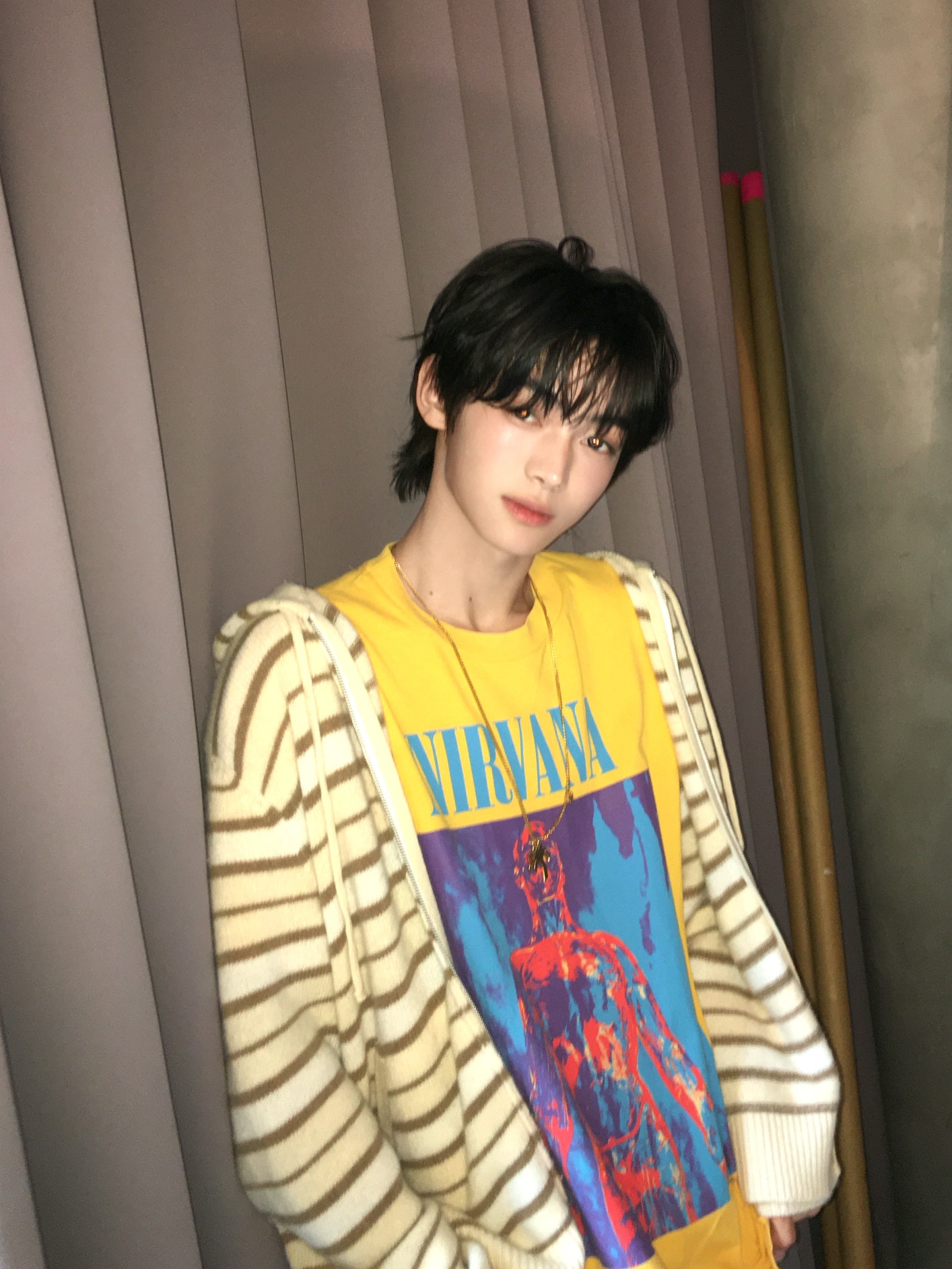 TWS Community Post - It's me… - HANJIN