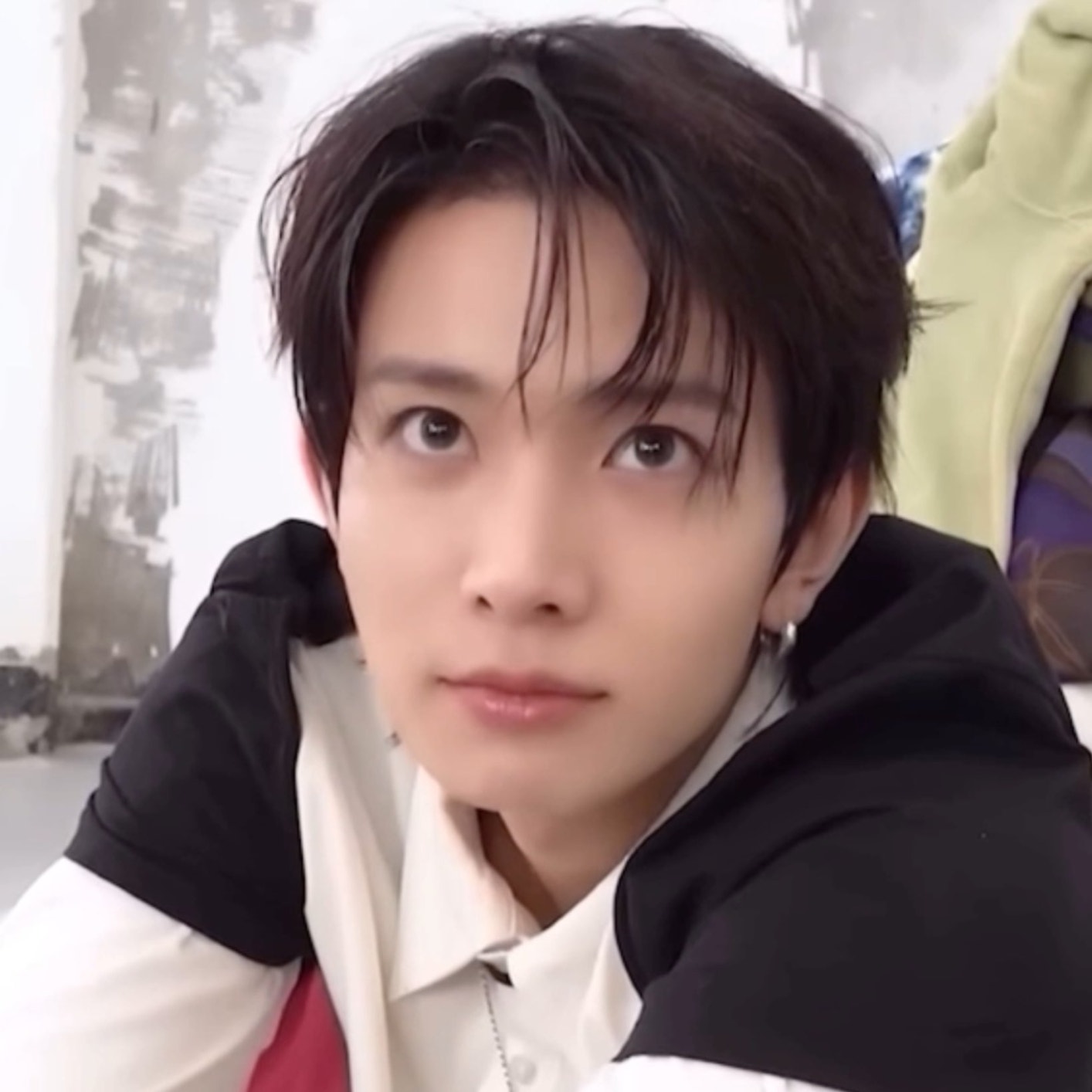 ENHYPEN Community Post - heeseung bambi eyes🥺