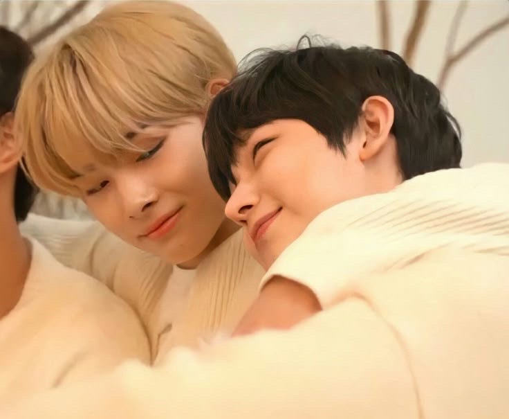 ENHYPEN Community Post - HAPPY SUNKI DAY GUYS!!