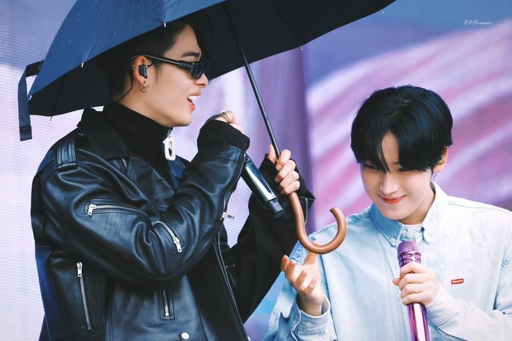 ENHYPEN Community Post - My happy pill duo… Sunki day 💫🩵🩷