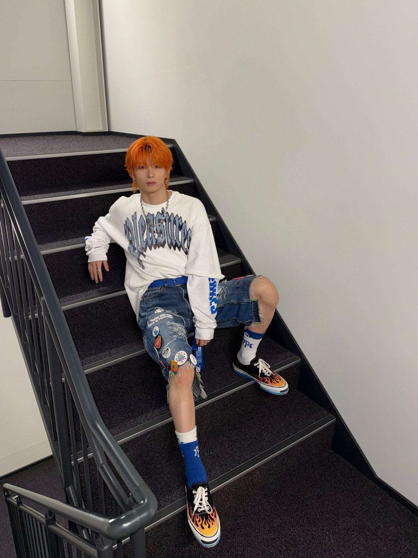aoen Community Post - 🌏🪐⚡️👕⚡️🪐🌏 aoringの皆さん元気ですか!!! 最近の写真をアップしてみます🦭 この衣装 ...