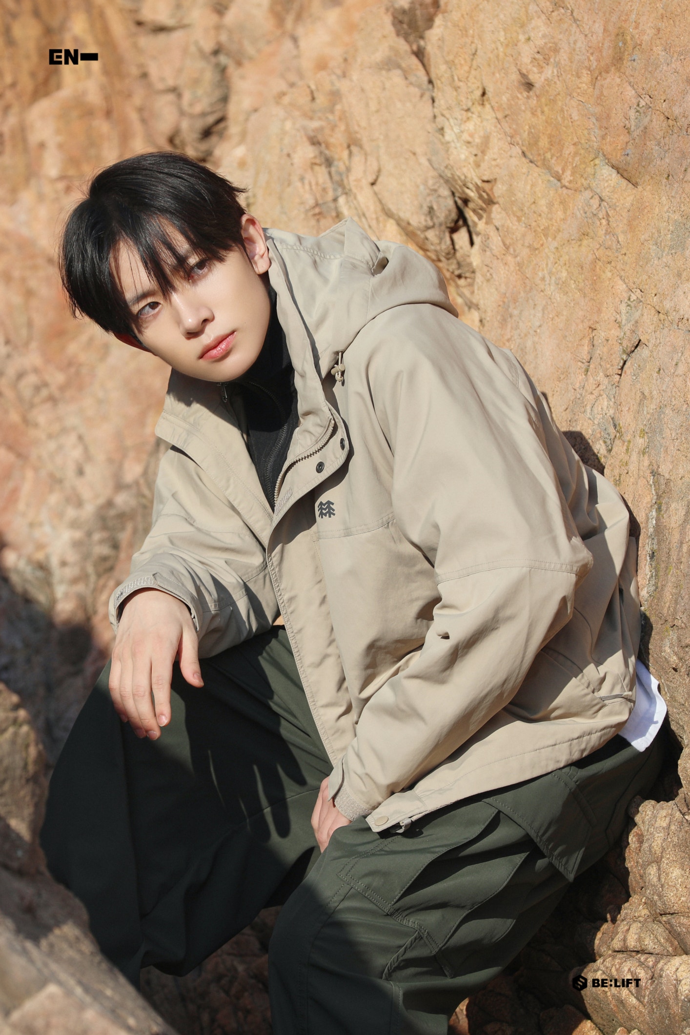 ENHYPEN Community Post - above sea level 💓⛰️🧭 #EVAN LEE