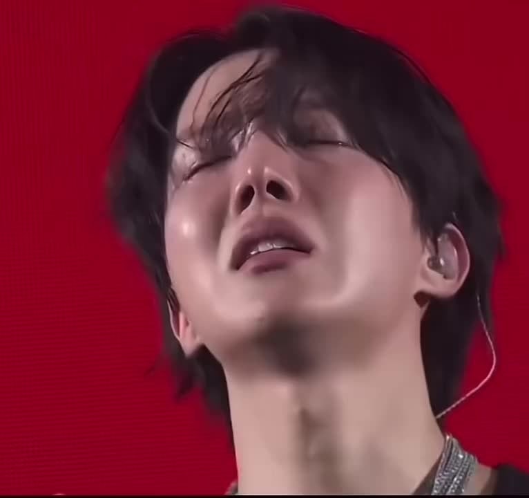 BTS Community Post - #jho #jhope #hope #junghoseokdanceking I don't ...