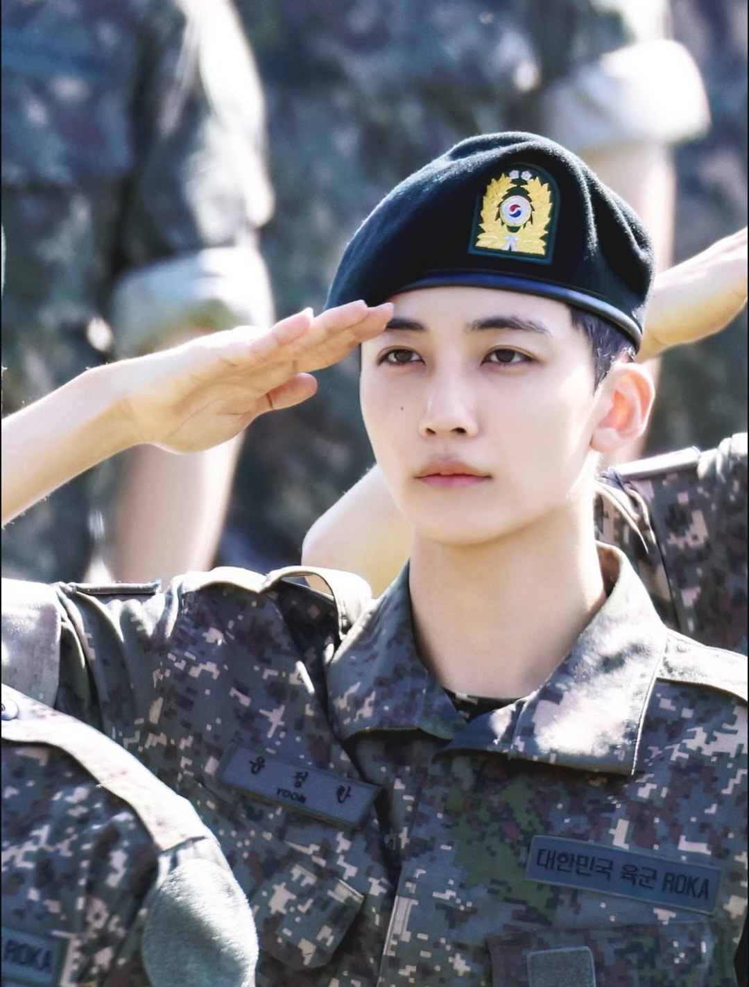 SEVENTEEN Community Post - handsome🥹💕