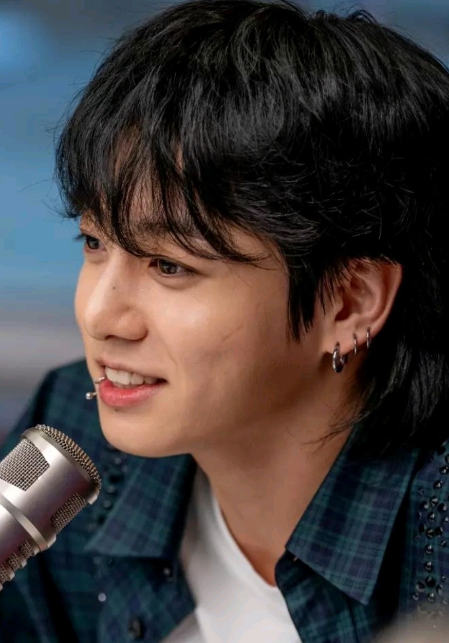 BTS Community Post - . . . . . . . . . . . Jkkkkk Cutie cute cute Good Nighttttt , have a good ...