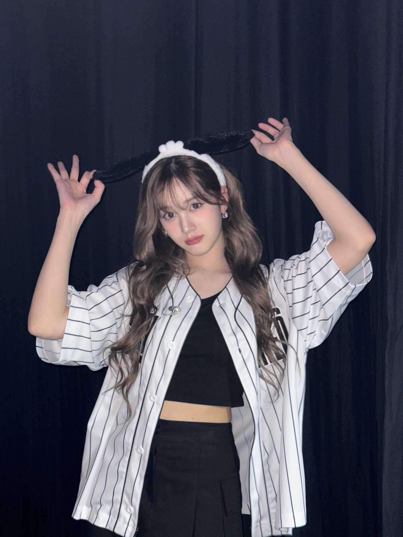 Stayc Community Post 월요정 등등장🧚🏻‍♀️🧚🏻‍♀️ 한국 날씨가 엄청 좋다는 소문을 들었는데 요즘 날씨가
