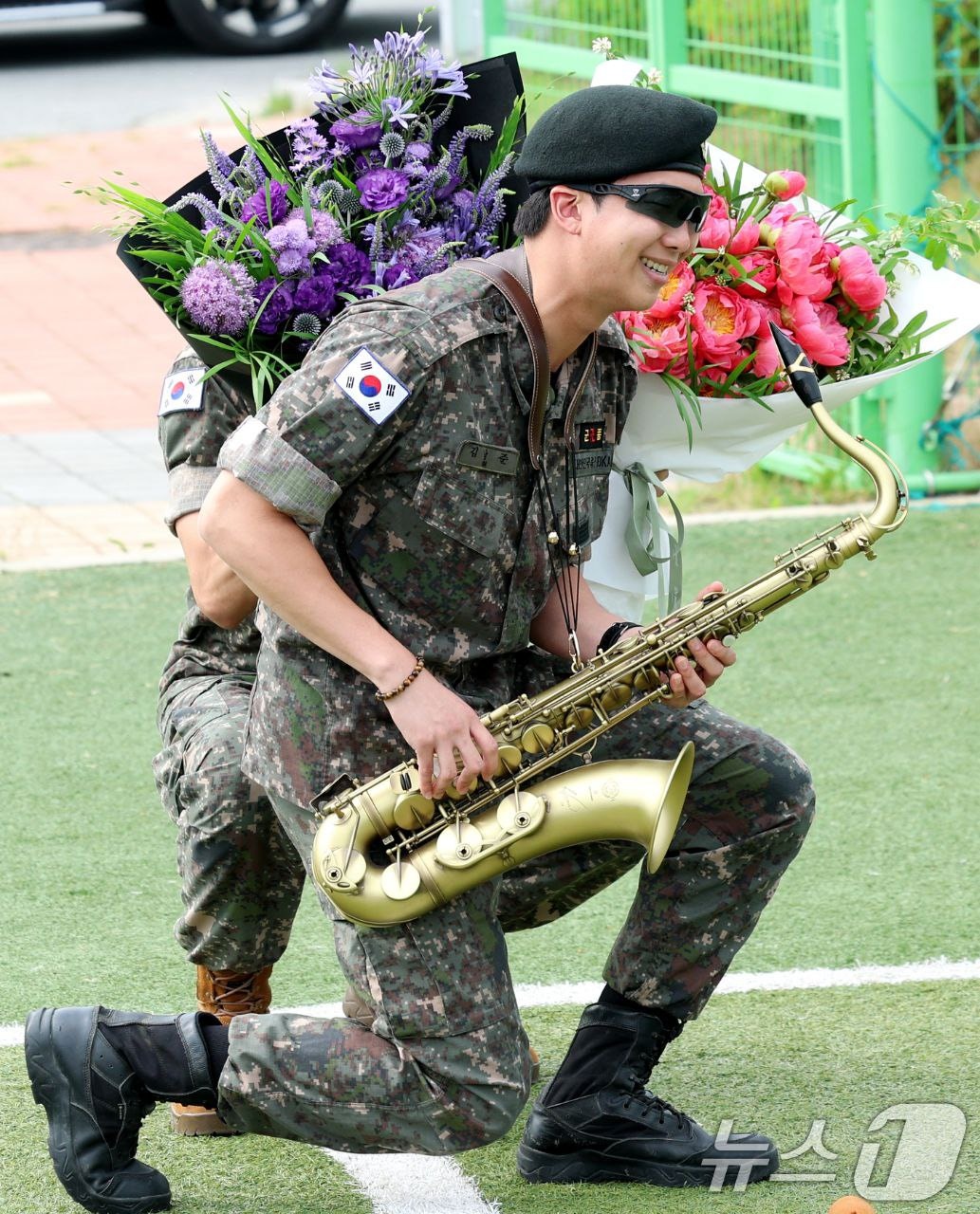 BTS Community Post - welcome back♡♡♡♡ i don't know what to sayyy we ...