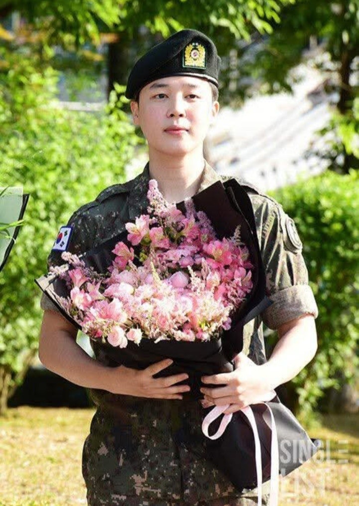 BTS Community Post - Congratulations 🥳🎉, Jimin and Jungkook for your ...