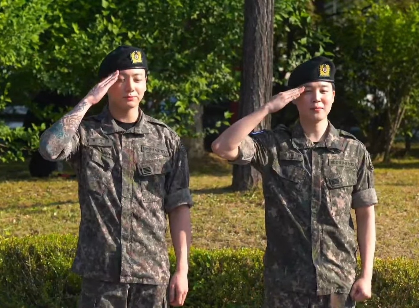 BTS Community Post - amoooo vcsss -6💜💗