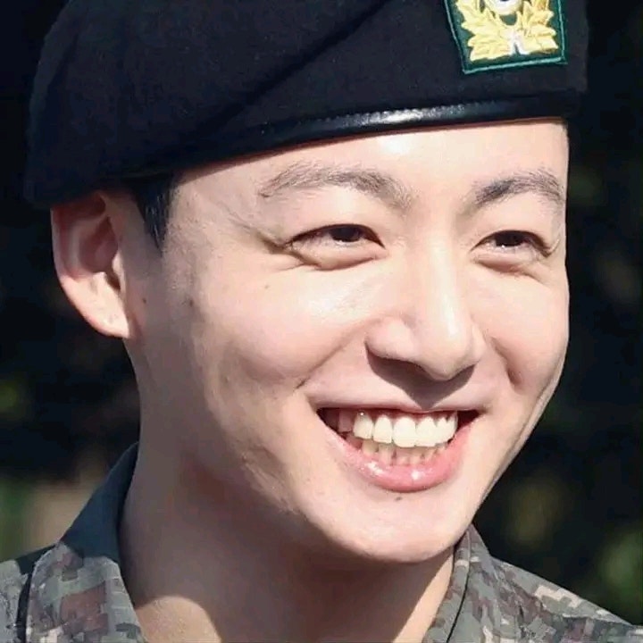 BTS Community Post - wait ,what's this jungkook?