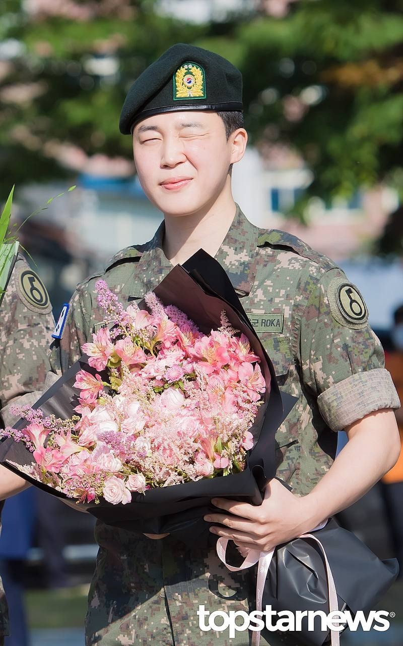 BTS Community Post - Aaaaahhhhhhhh Jiminaaaaaa🫠🫠🫠🫠