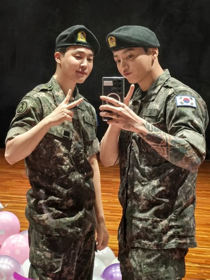 BTS Community Post - — You've Worked So Hard, Jimin & Jungkook We're So Proud Of You....‼️💐🤗 #지민 ...