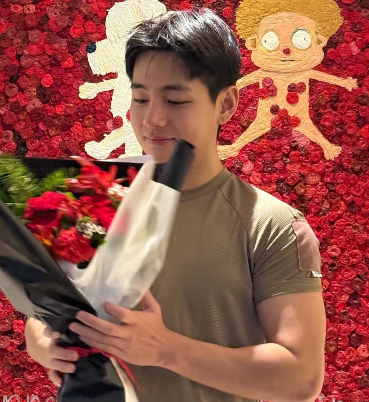 BTS Community Post - #dear_v_from_army #to_v Dear Tae, I never thought ...