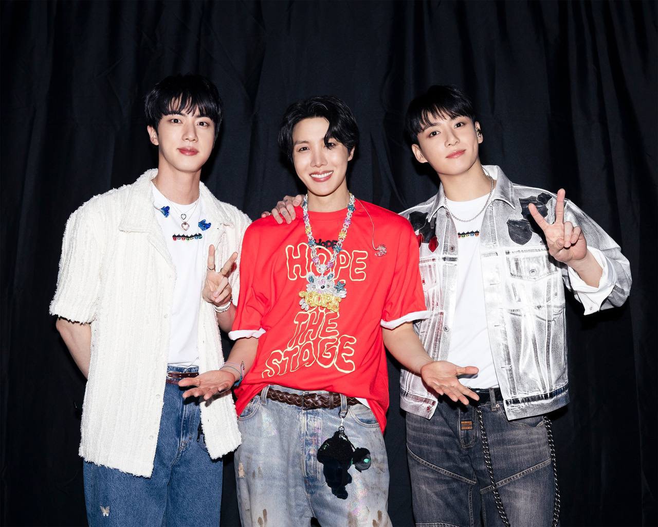 BTS Community Post - #bts #btsarmy #jimin #jungkook #jin #jhope #rm #vbts #suga сегодняшний ...