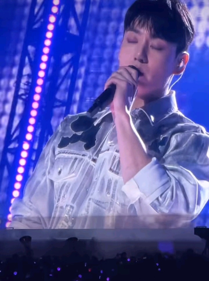 BTS Community Post - Wowwwwww mr jk sir look at you so handsome pretty ...