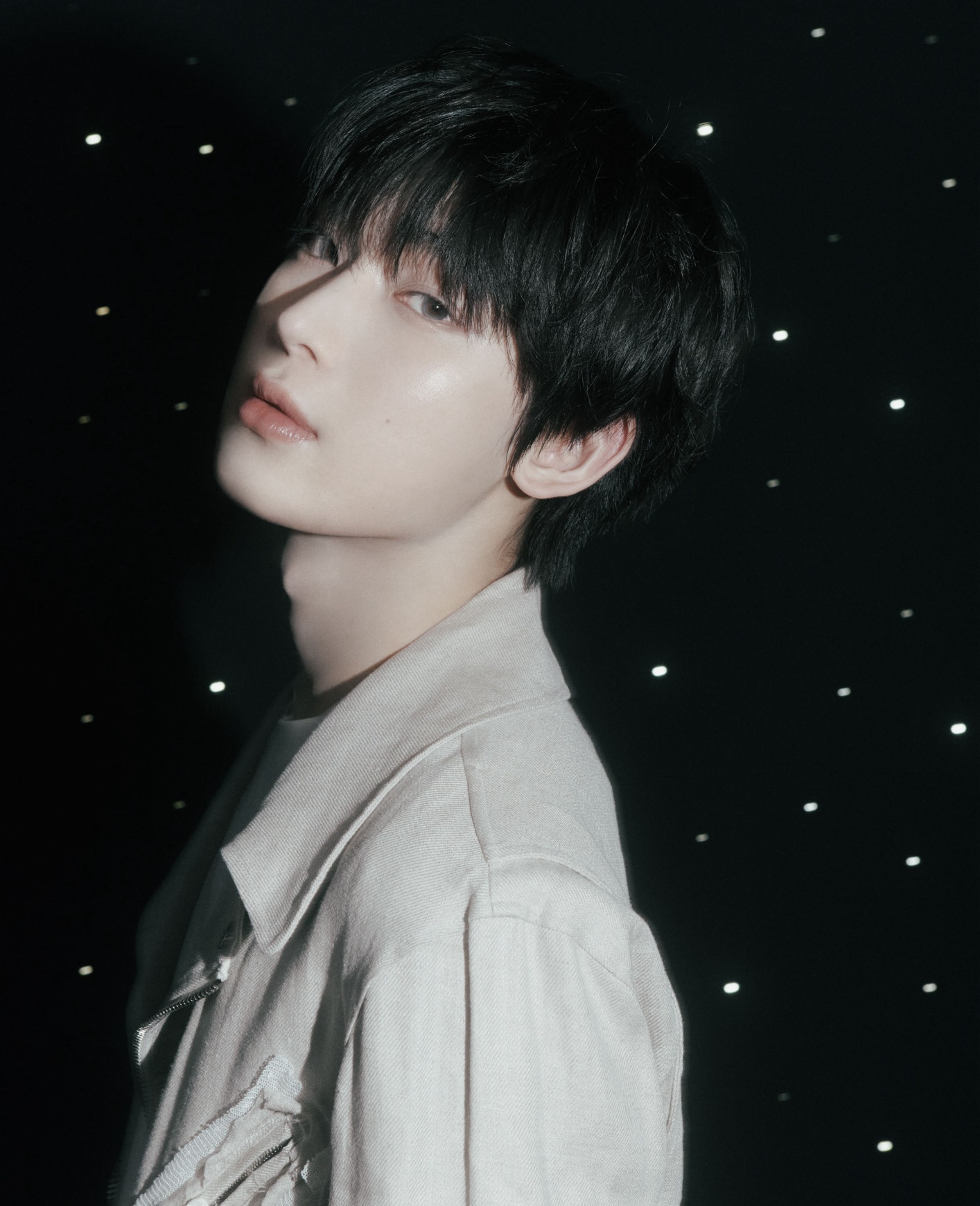 ENHYPEN Community Post - 🩵 宵 🩵 sunoo has a very good looking face.🕶️