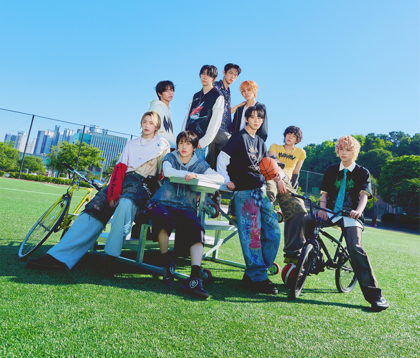 Weverse AHOF Community Highlight