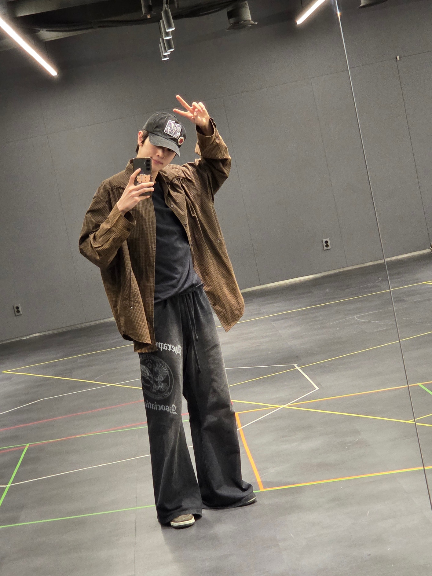 RIIZE Community Post - RIIZING LOUD 콘서트 연습!! - SUNGCHAN