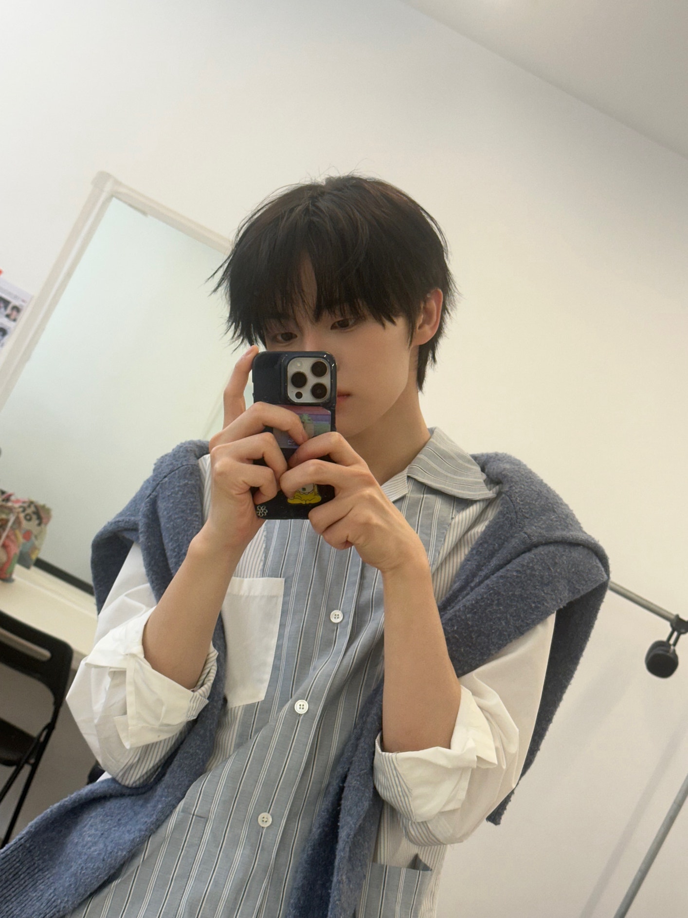 CLOSE YOUR EYES Community Post - 오늘도 좋은 하루 보내! - JEON MINWOOK