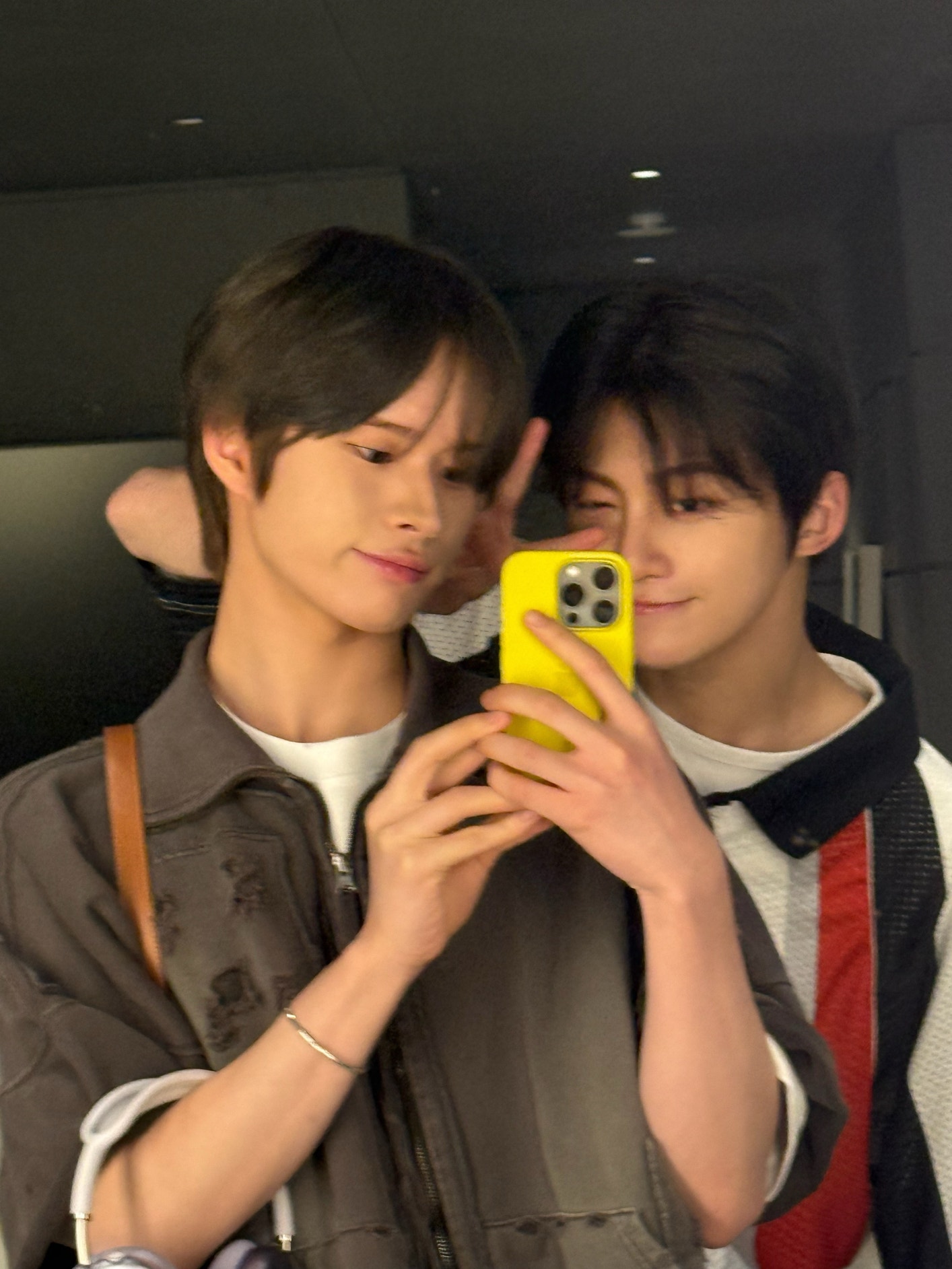 TWS Community Post - 투어 잘 다녀올게용~ ️ - KYUNGMIN