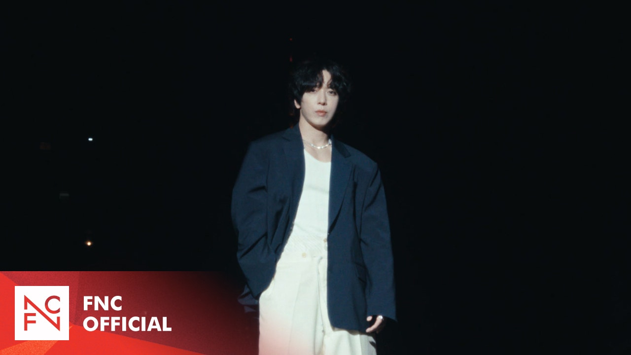 Weverse CNBLUE Media - 정용화 (JUNG YONG HWA) 'Night Runner (Shooting Star)' MV