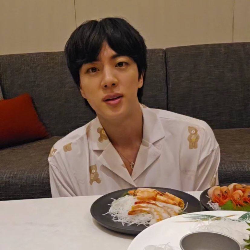 BTS Community Post - Jin Live💜😍🤗