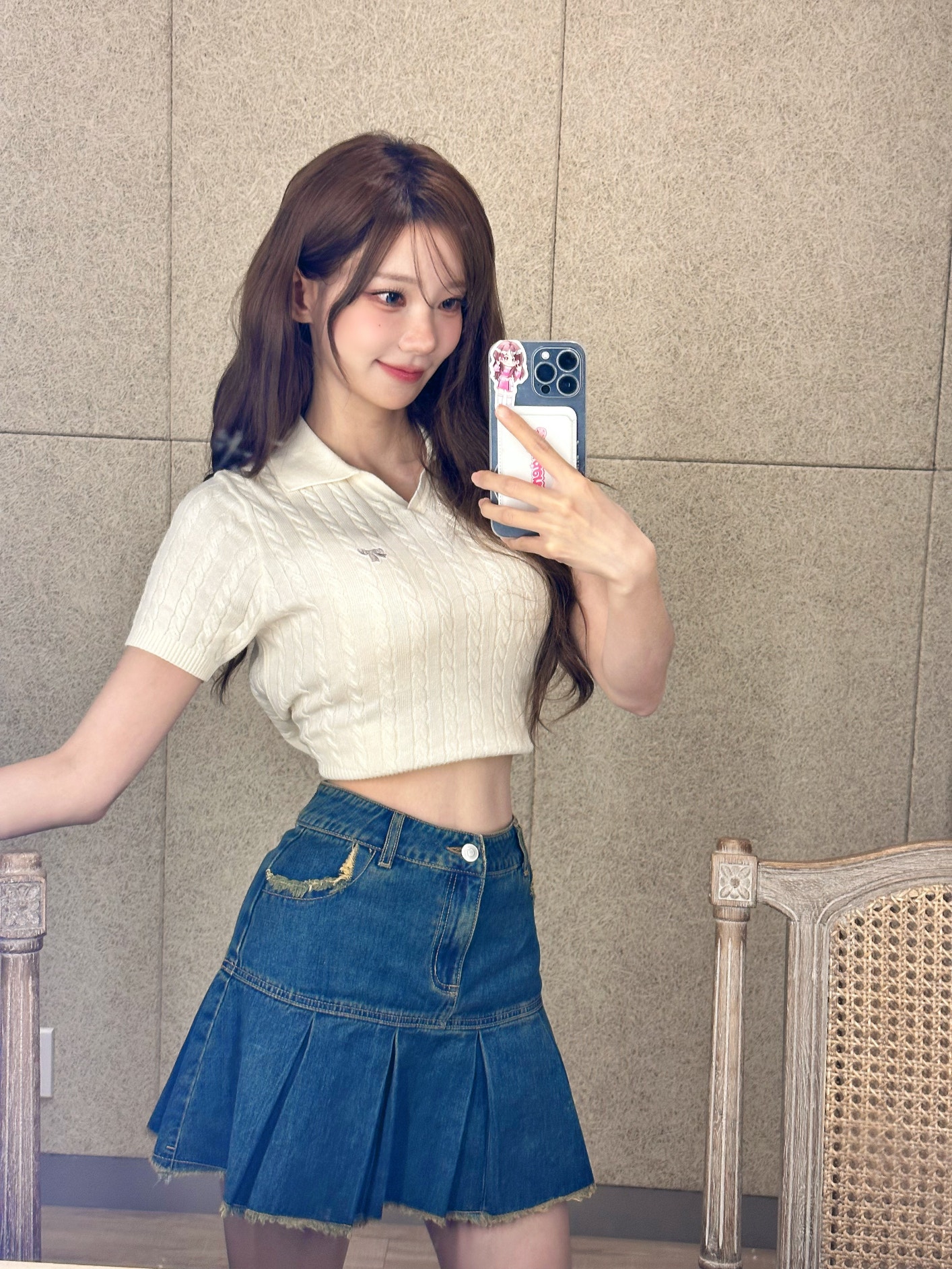 QWER Community Post - 이틀동안 팬싸 너무 좋았어요 크크 잼컨도 많이하구 4:1영통팬싸도 너무너무 신기했어! 그리구 같이 듀오링고 한다는 친구들도 많아따아 ...