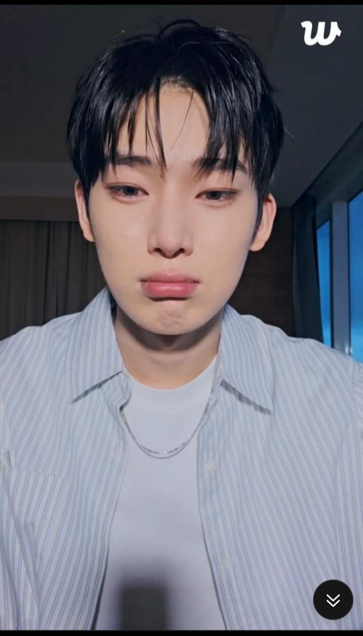 ENHYPEN Community Post - Sunoo is almost crying 😭