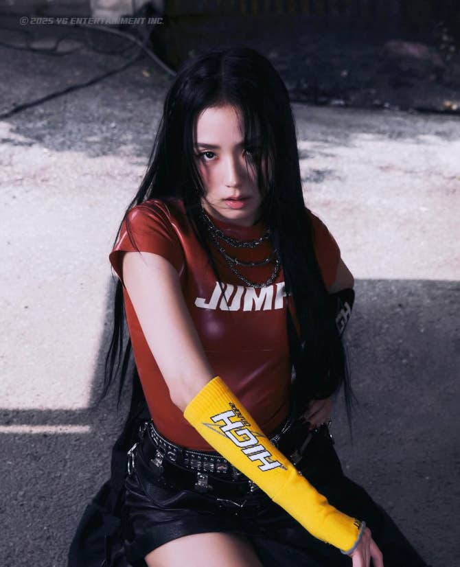 BLACKPINK Community Post - #jump_with_blink Jump = an impressive new ...