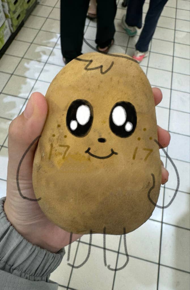 SEVENTEEN Community Post - Mingyu～！！！I saw a potato in the supermarket ...