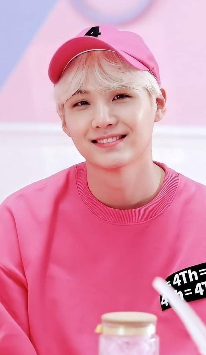 BTS Community Post - Suga🥰🥰🥰