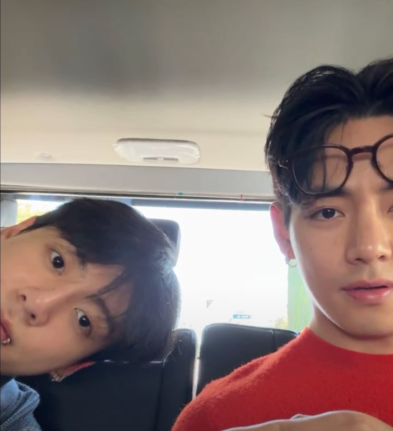 BTS Community Post - Yay!!! finally I saw the live💃 they were looking ...