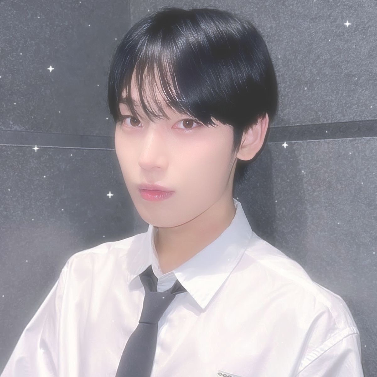 ENHYPEN Community Post - ENHYPEN good night 🤍