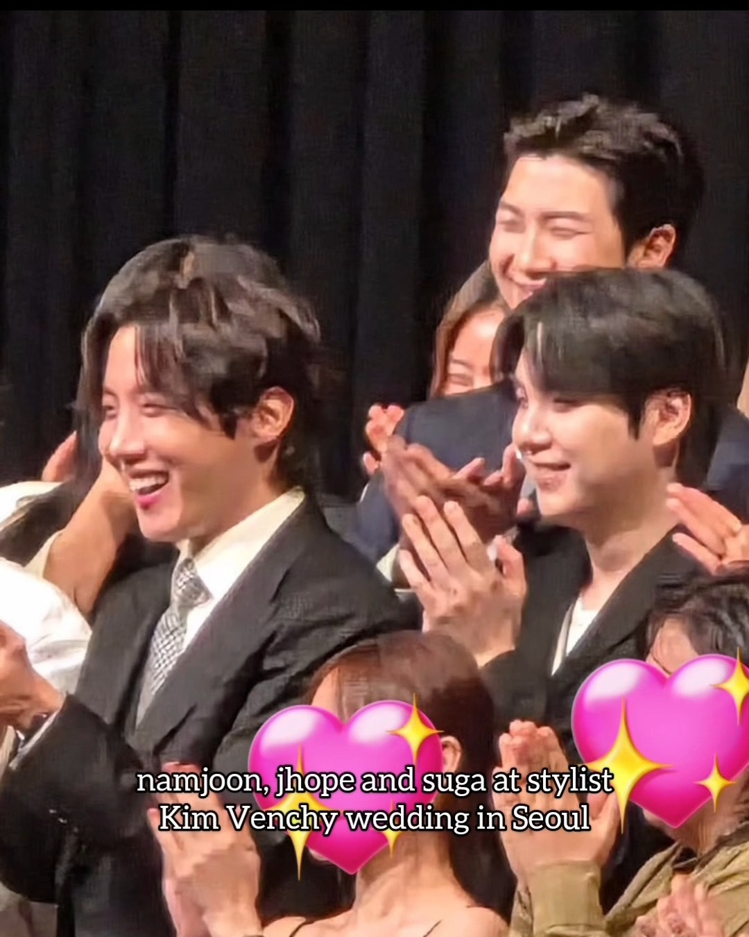 BTS Community Post - 너의 행복한 얼굴을 보고 행복해 😊 👀 하지만 말해줘 화난 거야 😏 그리고 너의 사랑스러운 ...