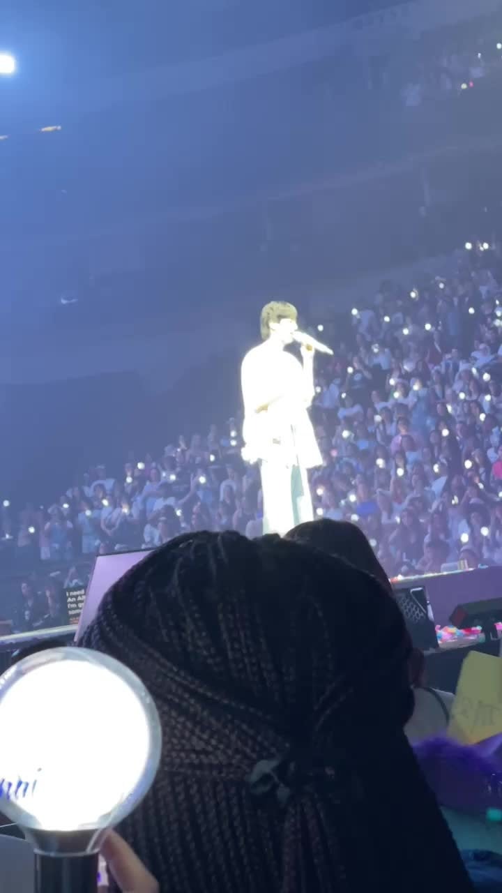 BTS Community Post - me at JIN’S CONCERT at DALLAS He is really WORLD ...