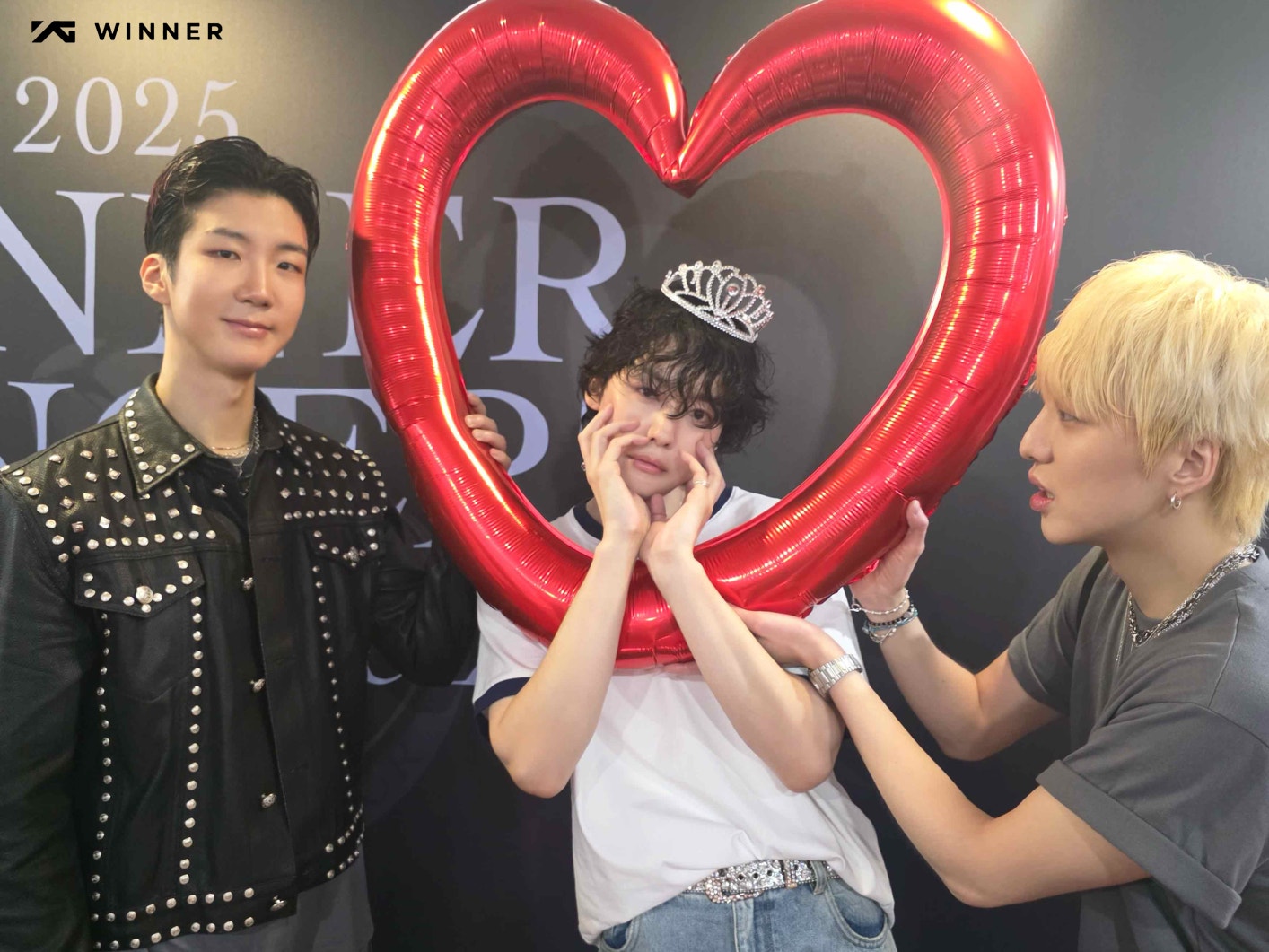 Weverse WINNER Image - 2025 WINNER CONCERT [IN OUR CIRCLE] DAY 2 💙
