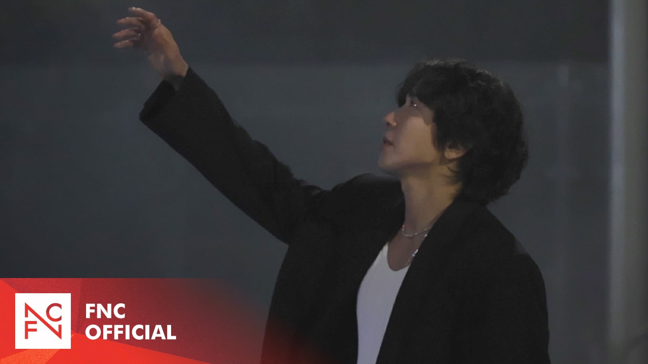 Weverse CNBLUE Media - 정용화 (JUNG YONG HWA) 'Night Runner (Shooting Star)' MV Behind