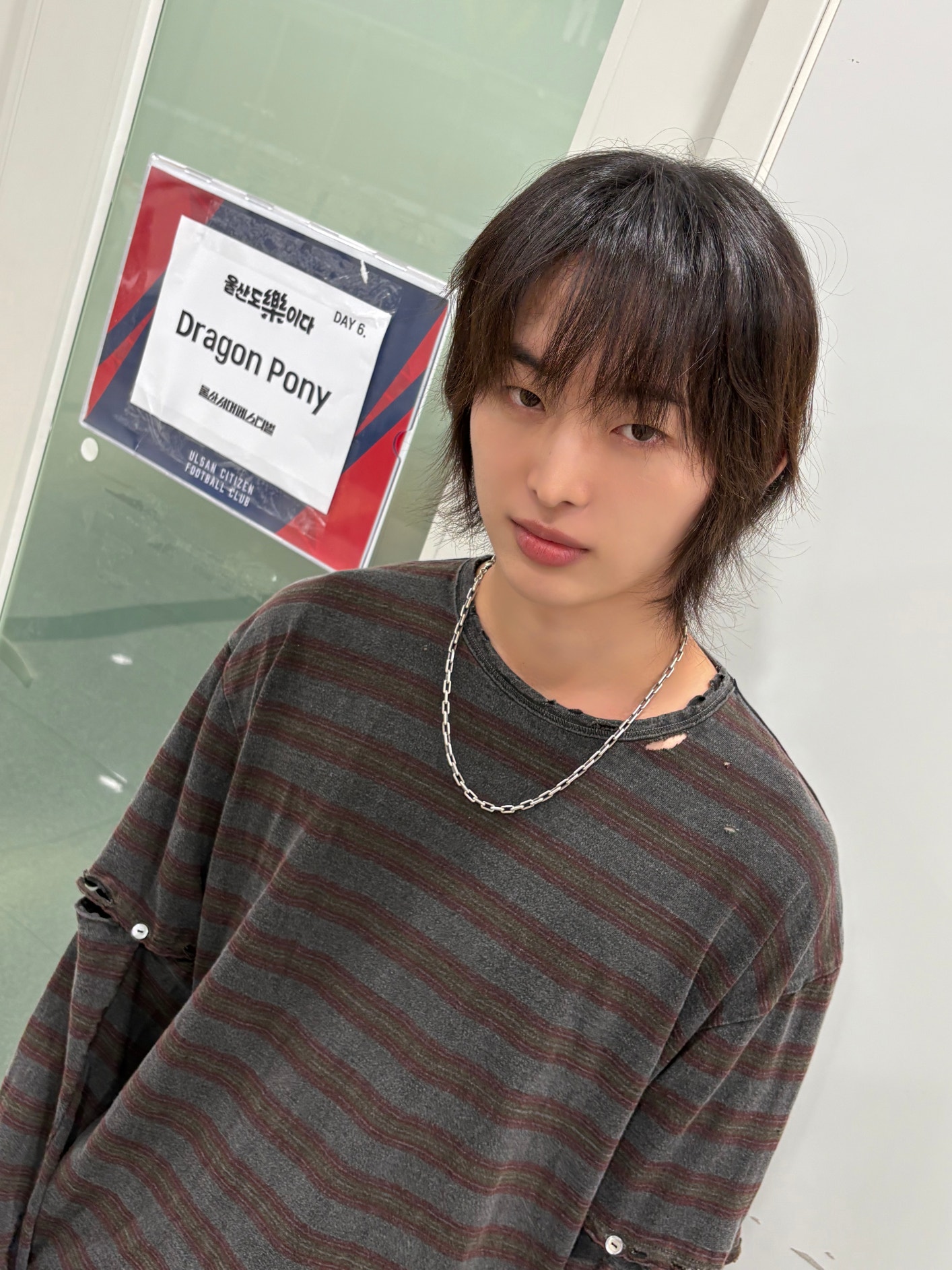 Dragon Pony Community Post - oolsan (-.-)ノ⌒-~ 덕분에 행복했숨니다 - Kwon Se Hyuk