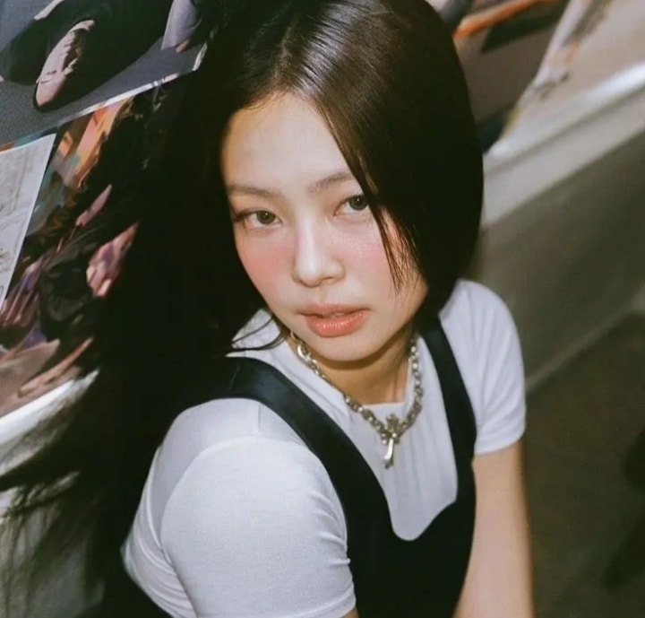 BLACKPINK Community Post