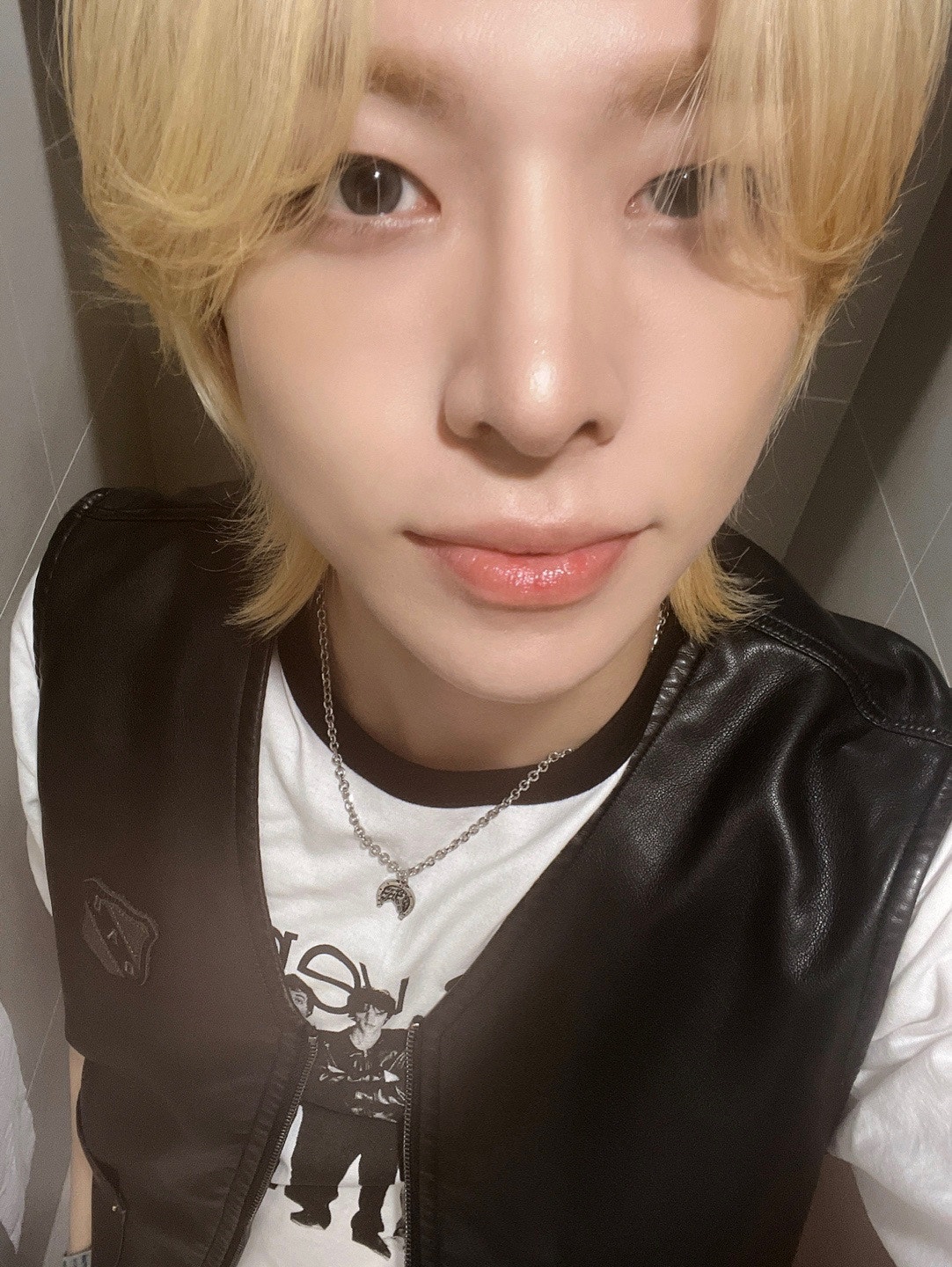 AMPERS&ONE Community Post - 앤디어!! 컴백까지 하루 밖에 남지 않았는데 아직 실감이 잘 안 나는거 같아요 ...