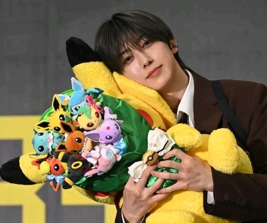 &TEAM Community Post - i love Fuma, but Fuma love pokemon🫶