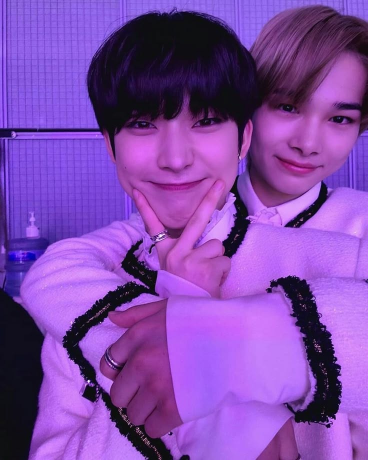 ENHYPEN Community Post - Happy Sunki day guyss 🥳🥳