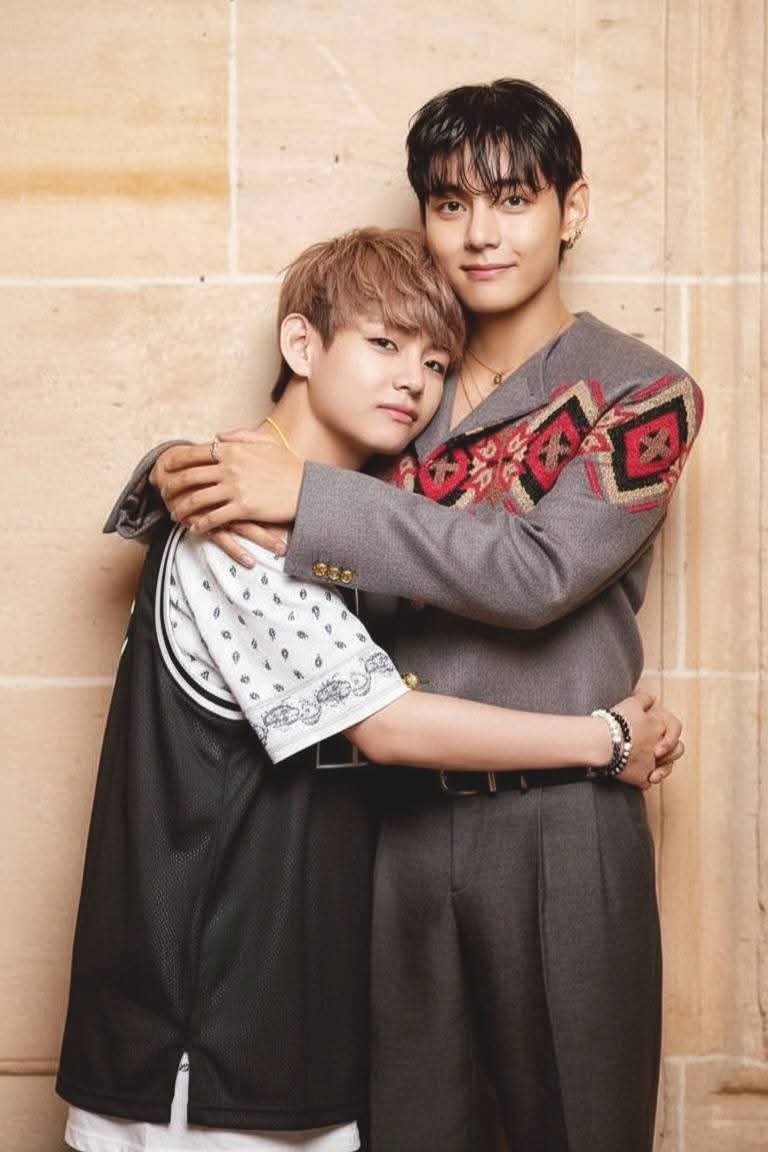 BTS Community Post - This little v oppa is very cute and naughty boy😅😂🤣 ...