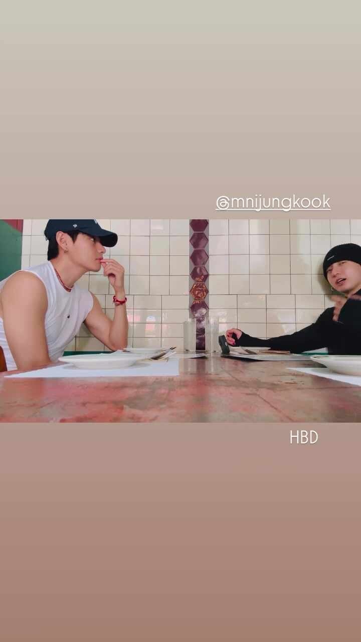 BTS Community Post - #Taehyung insta story 🐻: "HBD