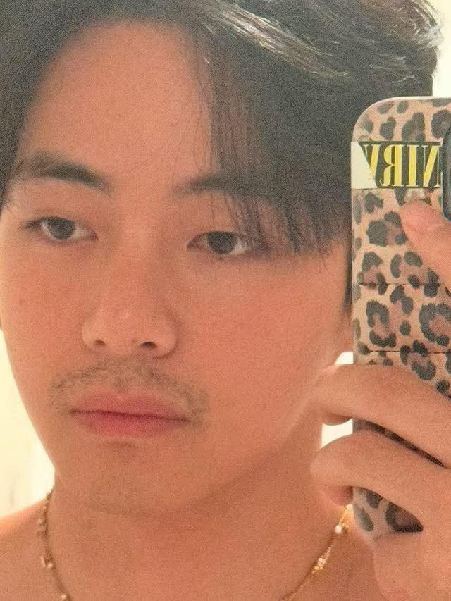 BTS Community Post - ya vieron que bien le queda la barba 😍 a mi a a ...