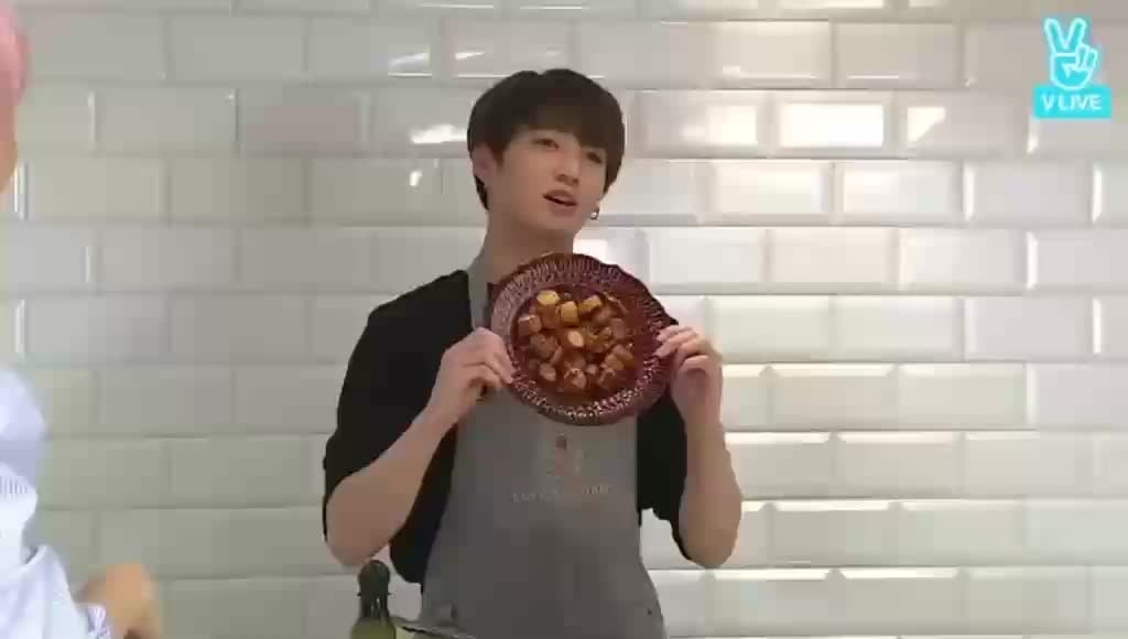 BTS Community Post - 📫1387 JUNGKOOK/D_387/D_161 💕💕💕💕💕💕💕💕💕💕💕💕💕💕 새해 복 많이 받으세요 明けましておめでとう御座います🎍 今年も ...